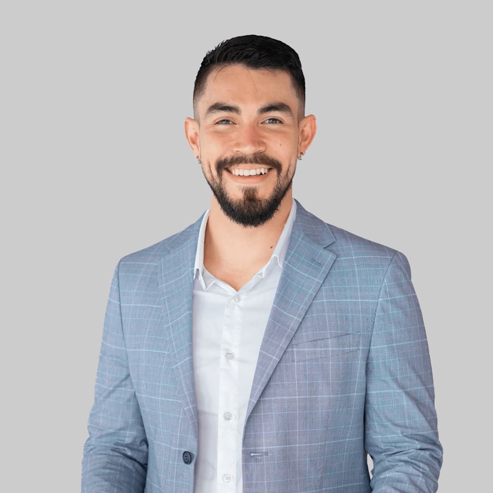 About Isaac Gonzalez