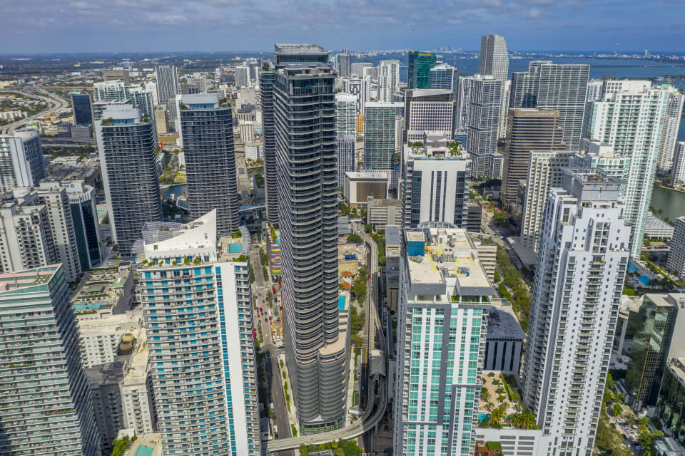 Brickell Miami Real Estate | Townhouses & Condos for Sale | Miami Beach ...