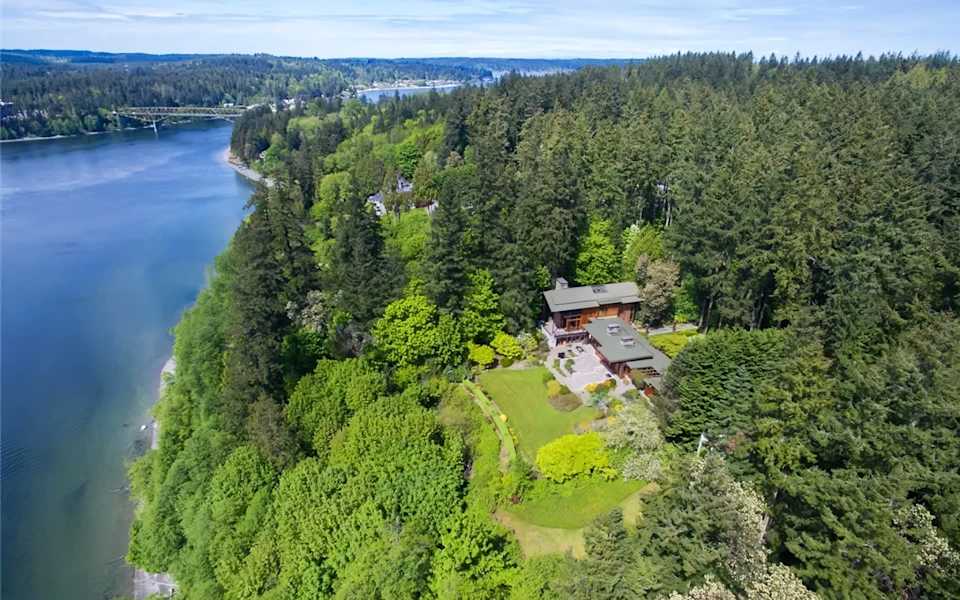 Unlocking the Charm of Bainbridge Island: Your Expert Guide with Mary ...