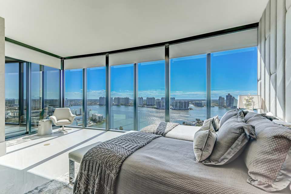 Rare 5 bedroom unit available at Porsche Design Tower - The Inside Network