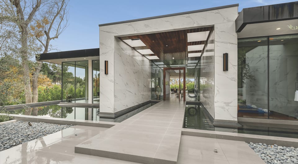 New Home vs. Existing Home: Expert Guidance for Your Next Move ...