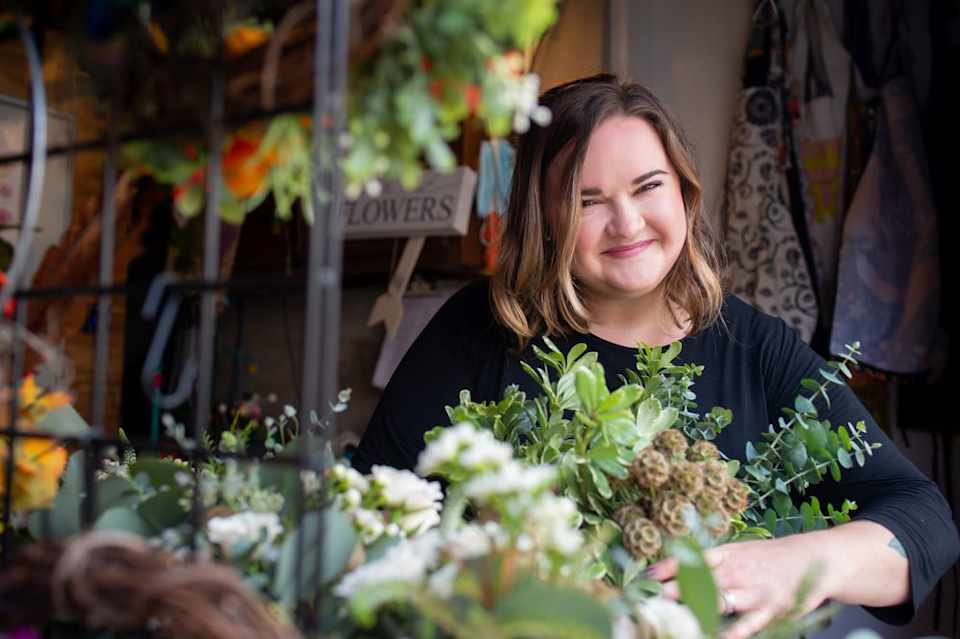 Zoe Fox Flowers | Maker's Stories