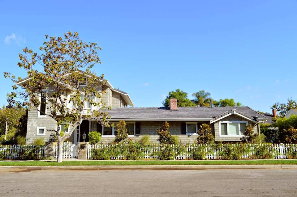 Encino | Neighborhood Guide | Carrabba group