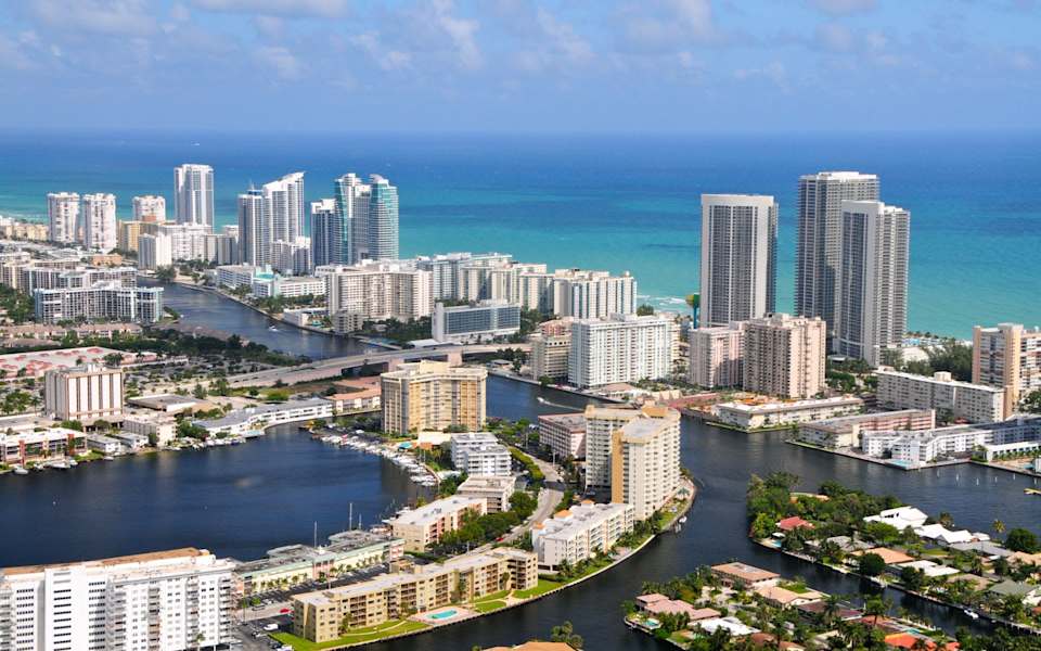 Living in Golden Beach, FL: Community Guide | Nancy Jimenez