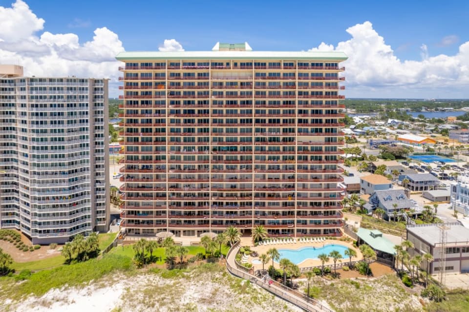 Hidden Dunes, FL - Exclusive Beachfront Residences