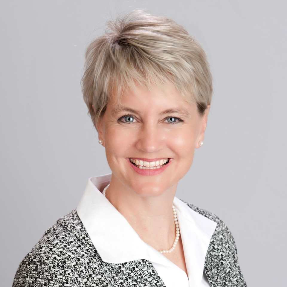 About Clara Miles | Eagle Bay Real Estate