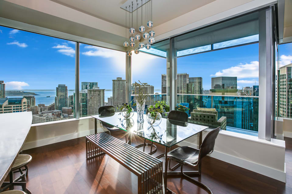 Downtown Seattle Real Estate | Area Guide | Deirdre Doyle | Deirdre Doyle