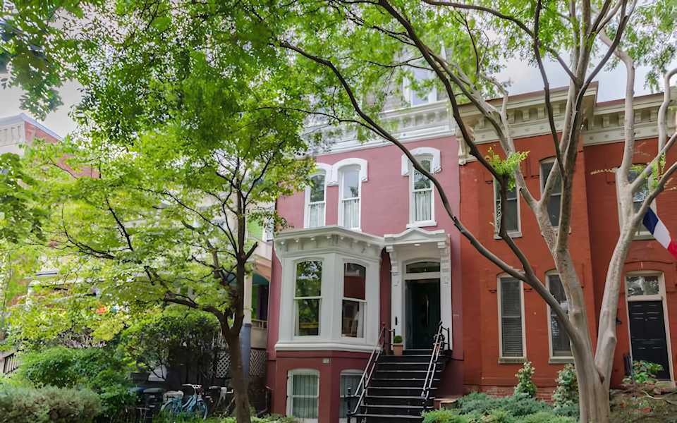 Ultimate Guide to Selling Your House | Blog | Jeanne Phil Meg Team