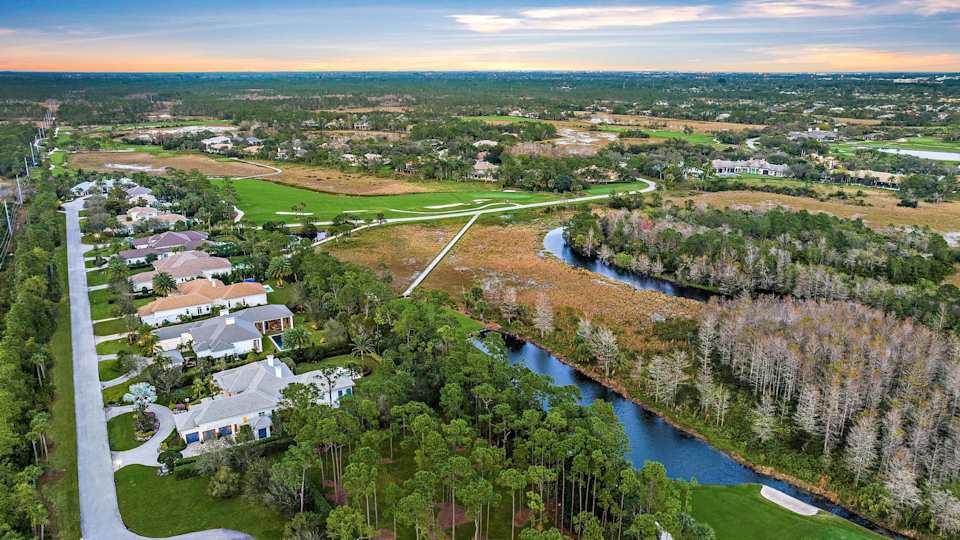 Neighborhood || Old Marsh Golf Club