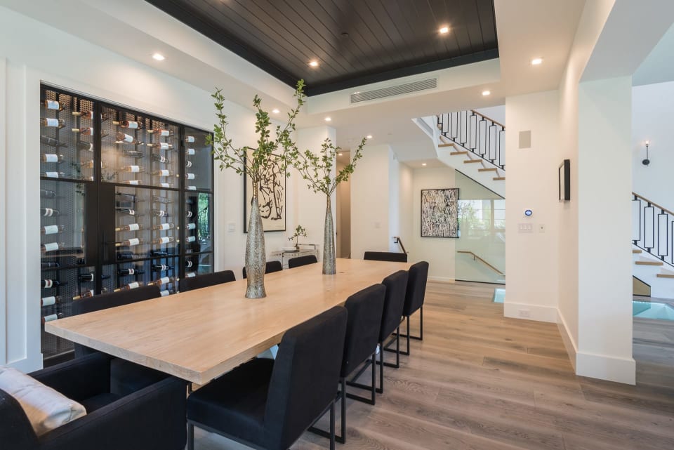 Walls That Sell: SBP Agents Unveil How to Make a Bold Vertical ...