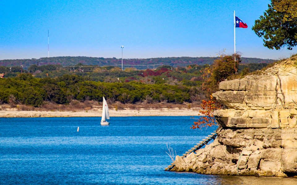 Top 10 Popular Lake Travis Neighborhoods | Blog | Kathryn Scarborough