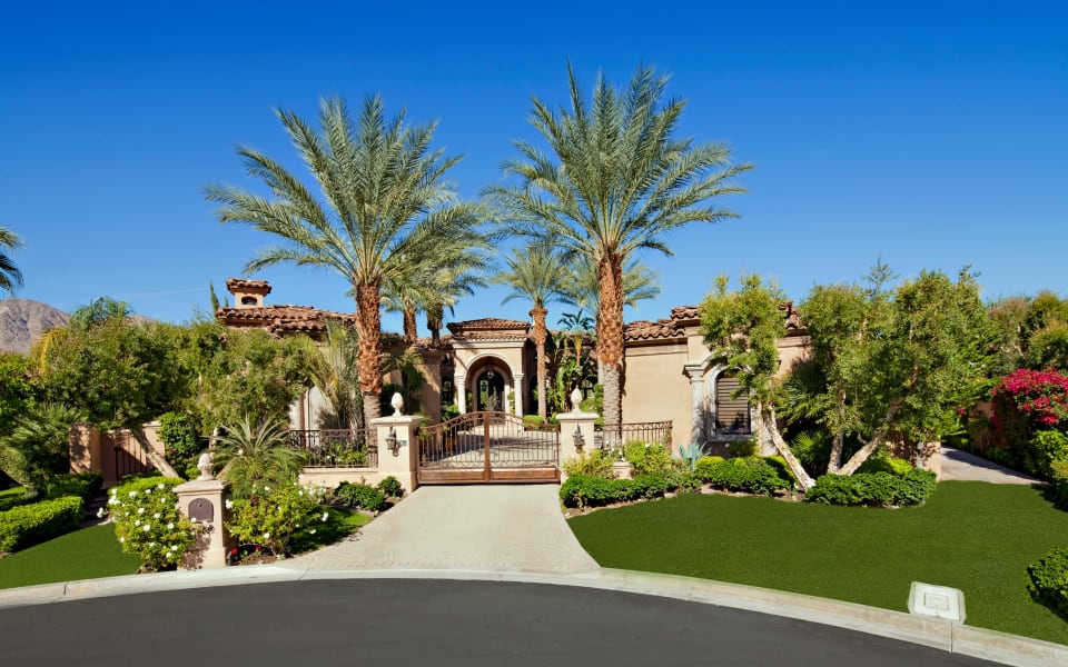Mediterra | Neighborhood Guide