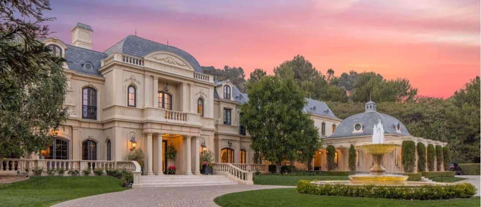 Buyer of Heather Dubrow's Newport Chateau Purchases Mark Wahlberg's $55 ...