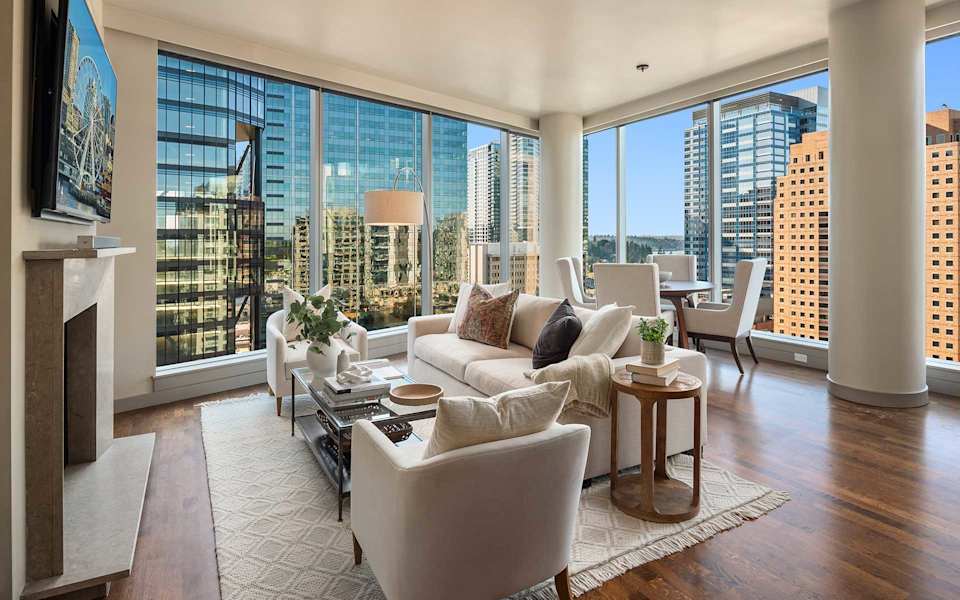 Luxury Washington Square Condo | Team Foster