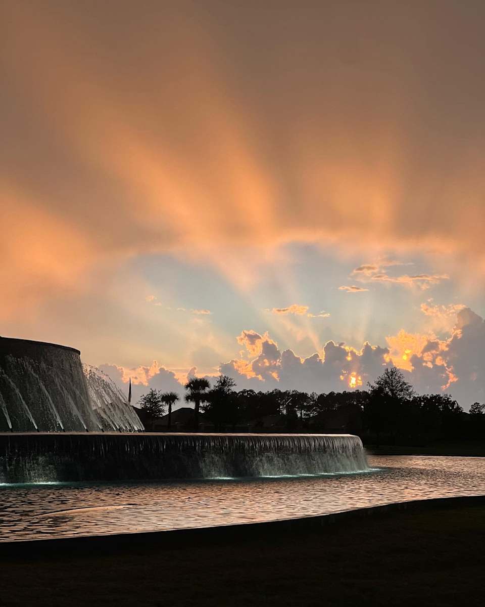 Mirada Lagoon | Neighborhood Guide | King & Associates Real Estate