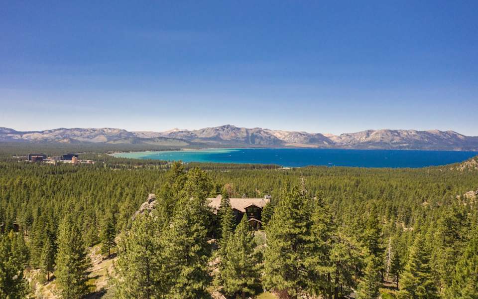 Stateline | Neighborhood Guide