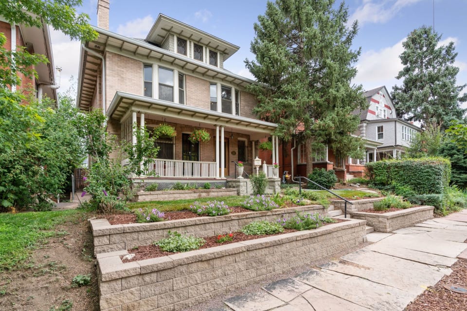 Gorgeous Denver Square in Congress Park | Modern Conveniences with ...