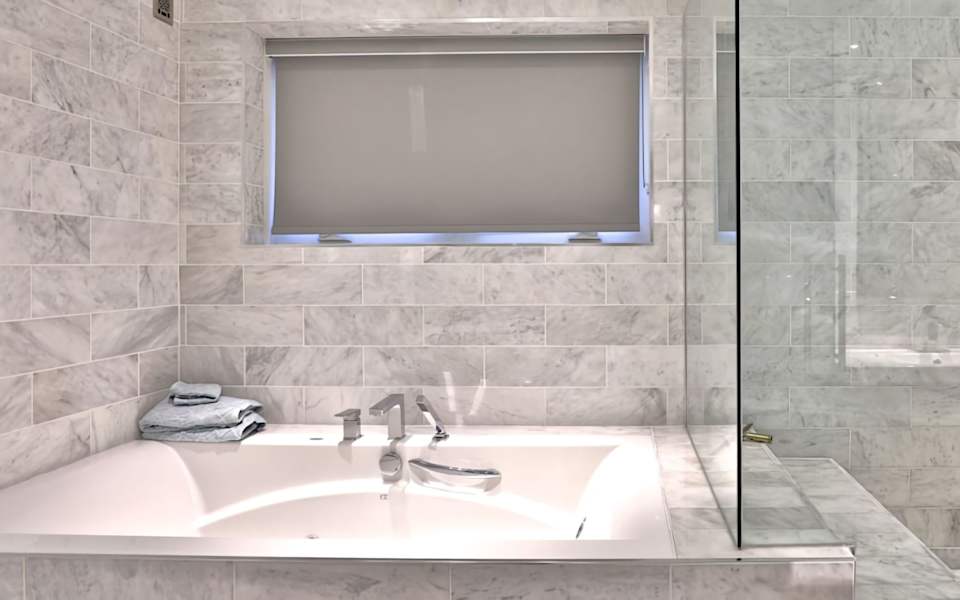 7 Best Pieces of Home Technology for Your Bathroom | Blog | Barry Cohen ...