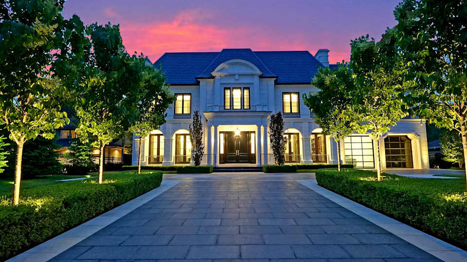 Top Strategies for Successfully Selling Your Home in Bayview and York ...