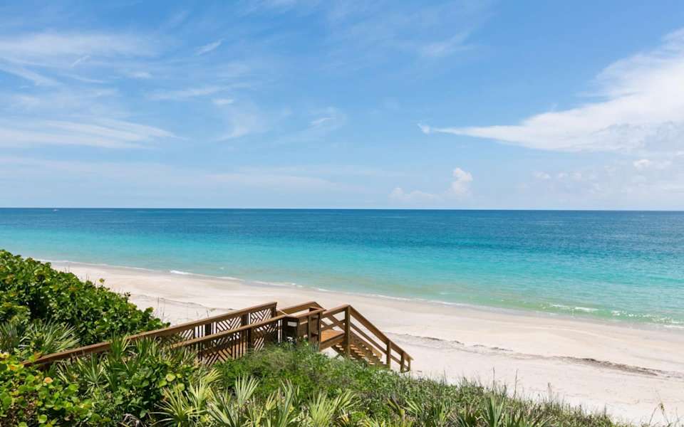 The Ultimate Guide to Beaches in Vero Beach | Blog | Anne & Dan Team