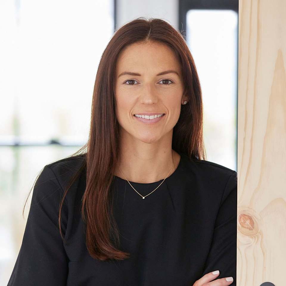 About Jennifer DeLaurentis