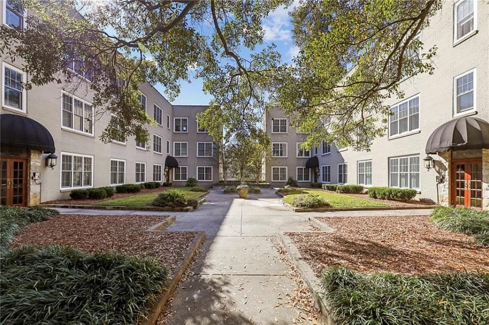 30 Collier Road #9