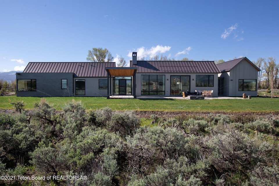 Moulton Ranches Modern | Colby Murphy