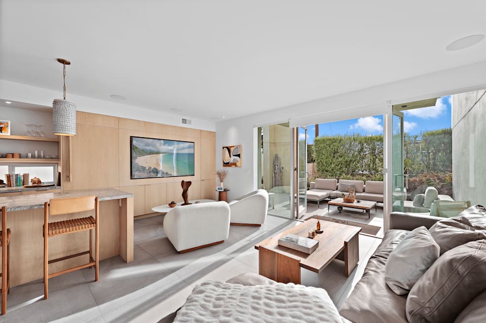 Luxury Coastal Home in Laguna Beach Village | Ocean Views & Modern ...