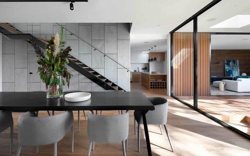 How to Buy a Luxury Home | Blog | Desaree Suttle | Desaree Suttle