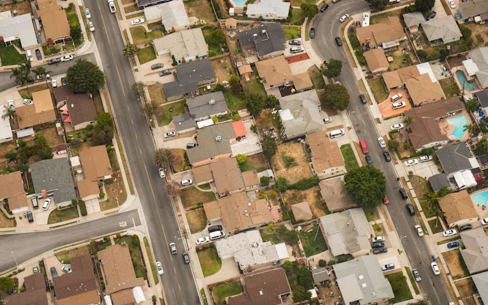 Carson | Neighborhood Guide