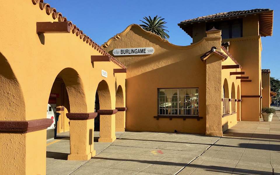 Burlingame | Community Guide