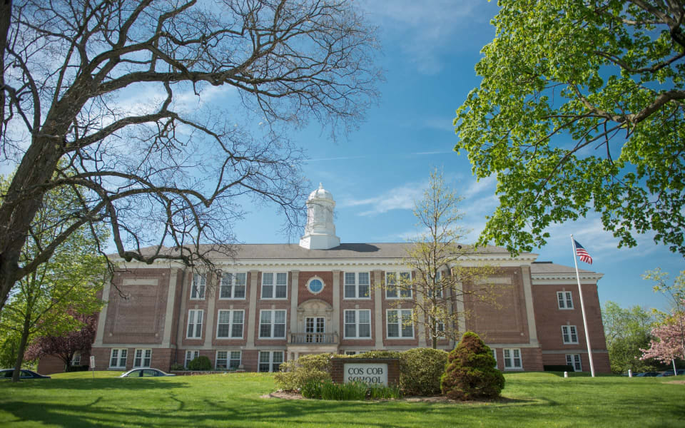 cos-cob-school