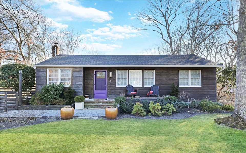 The Ultimate Guide to Flipping Houses in Hampton Bays | Blog | Thomas ...
