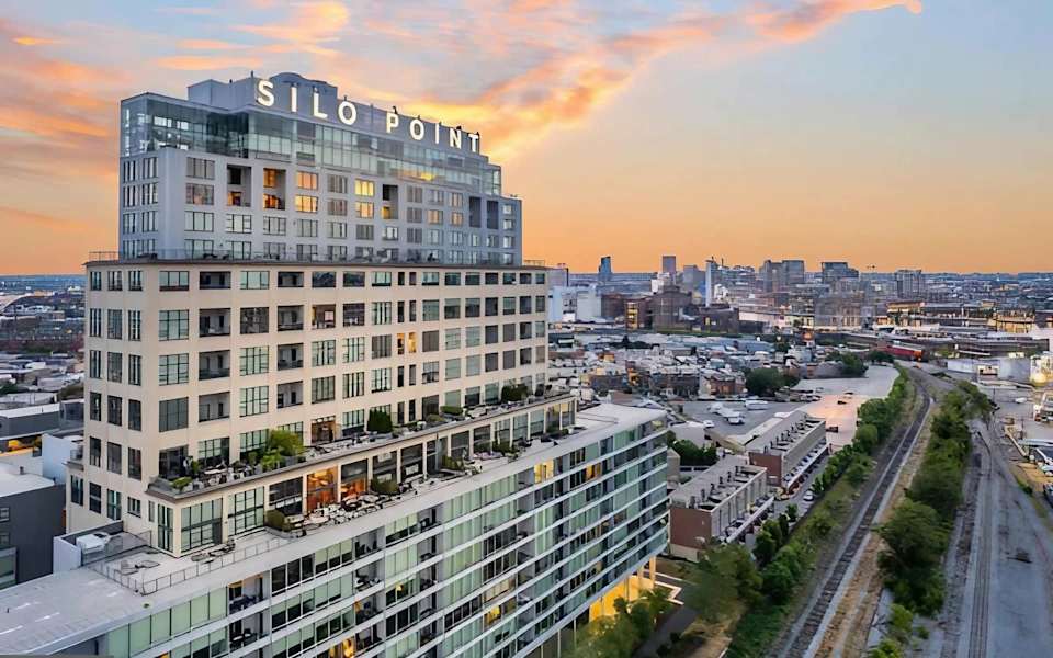Silo Point | Condo Building