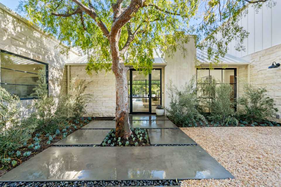 The Hideaway HH | 7932 Woodrow Wilson Drive | Thornton & Thornton | Los ...