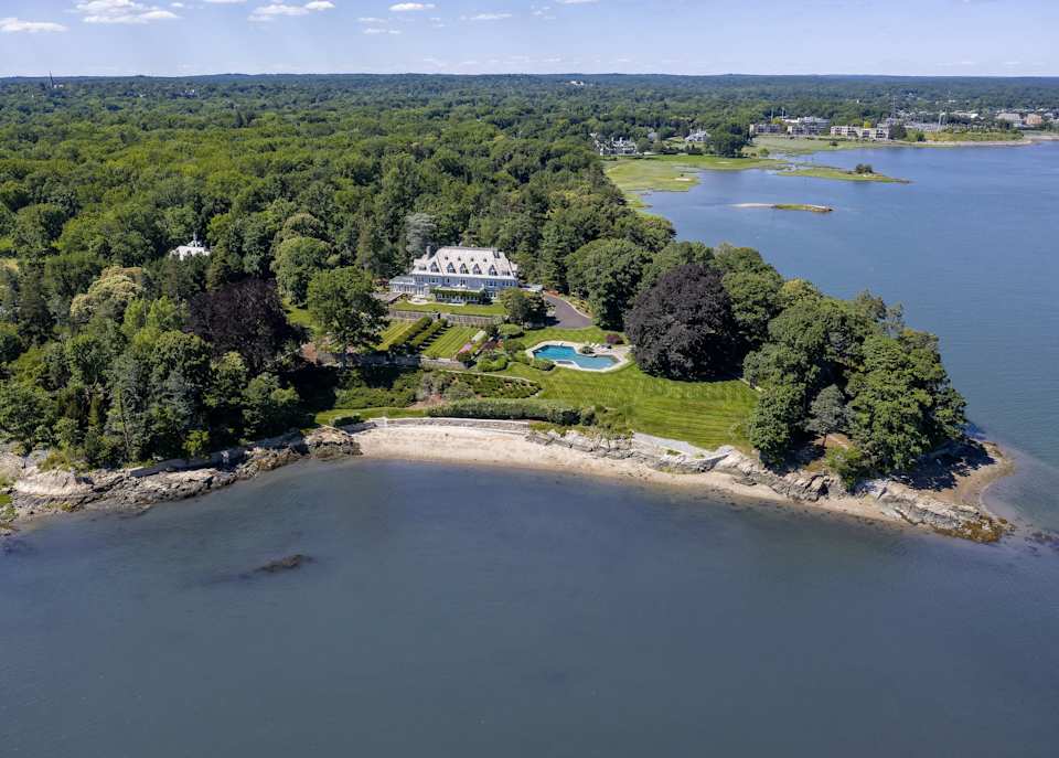 Copper Beech Farm | The Field Team | New York Real Estate Team