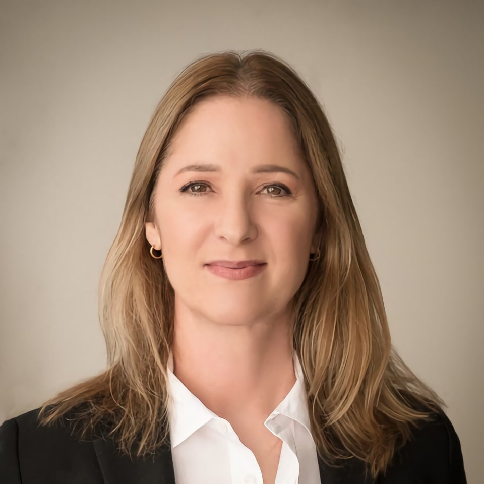 About Erin Boisson Aries