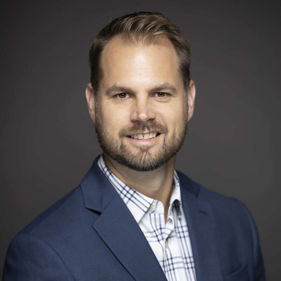 About Andrew Misk | The Dirk Hmura Team