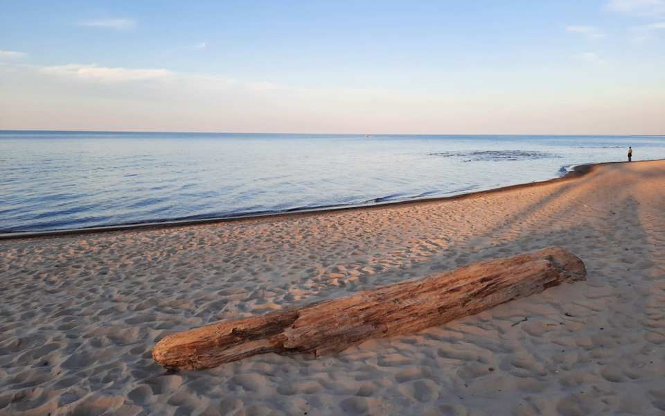 Leland, MI Beaches: Relax and Soak Up the Sun at These Beautiful ...