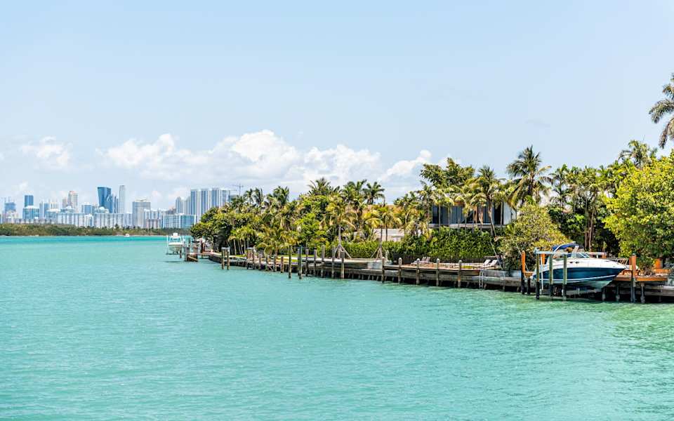 Bal Harbour | Neighborhood Guide