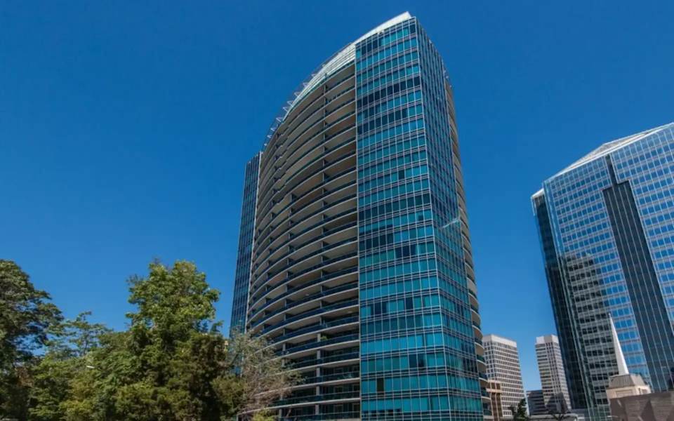 Turnberry Tower | Development | Keri Shull Team - Arlington