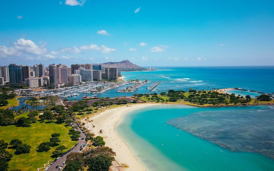 Ala Moana | Neighborhood Guide