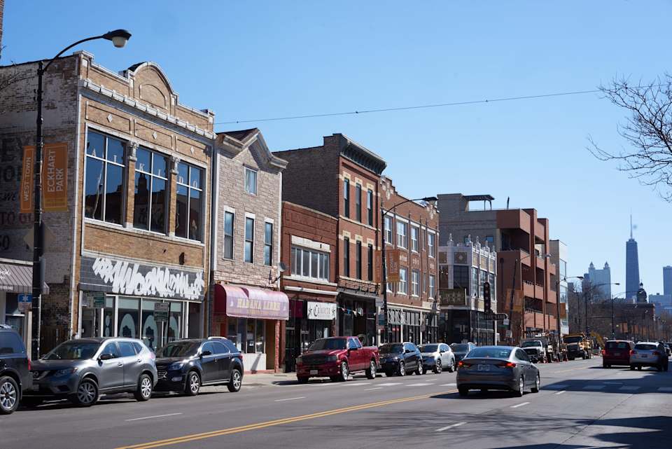 West Town | Neighborhood Guide