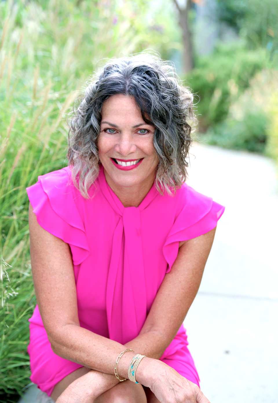 Susan Beadles | The Palacios Group | California Real Estate Agents