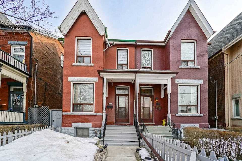 Trinity Bellwoods Victorian | Jonathan Ferrier