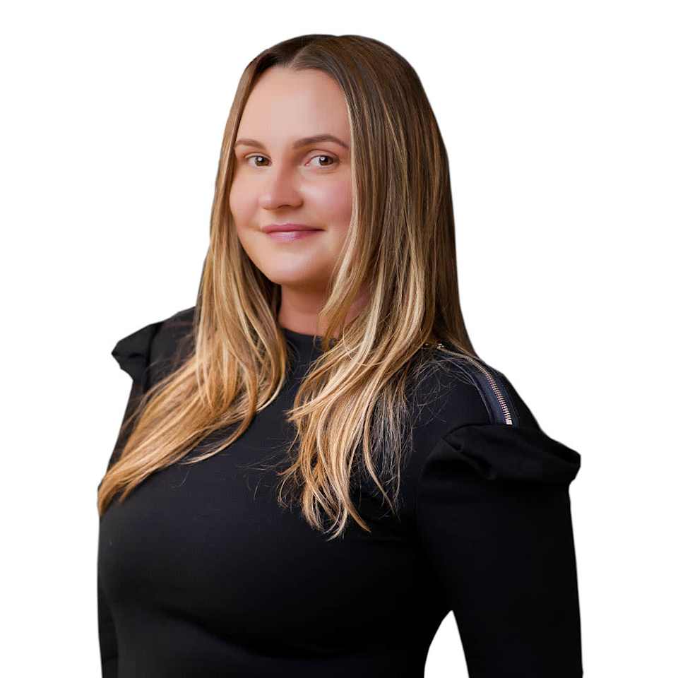 Sara Abinska - Broker/Associate | RE/MAX Legends | Oakbrook Terrace Realtor