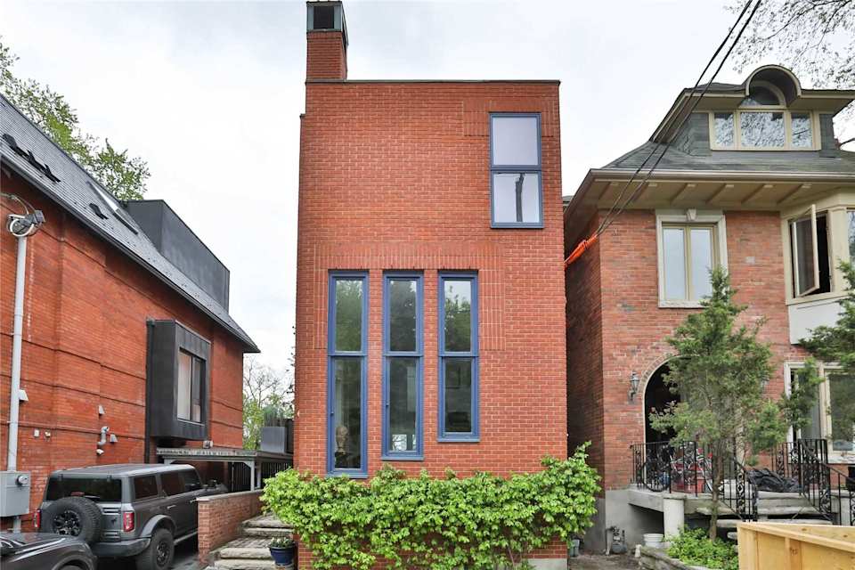 Summerhill Views | Jonathan Ferrier