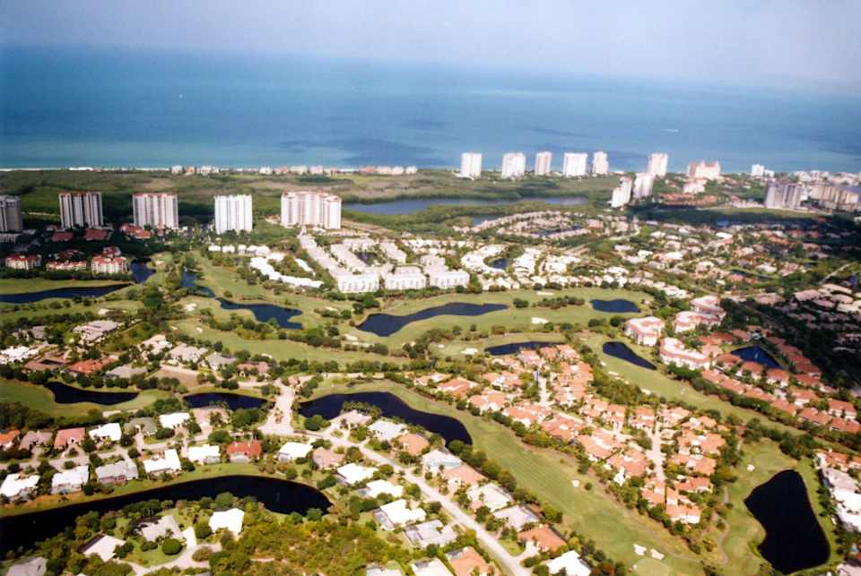 Pelican Bay | Neighborhood Guide