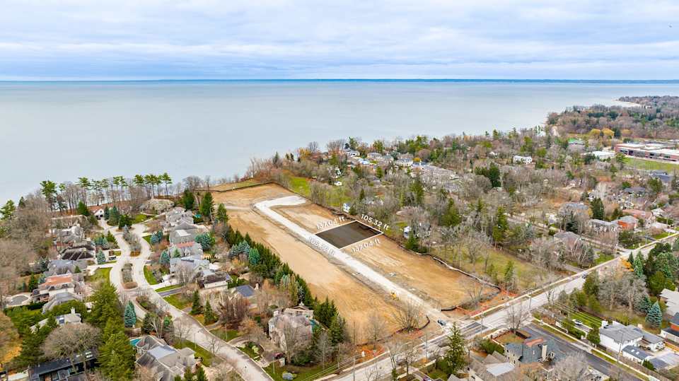 60 Pebbleridge Place | Oakville, ON L6K 3Y4 | Goodale Miller Team