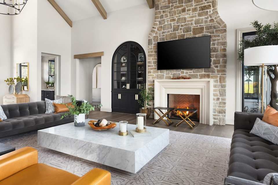 Staged Homes Sell 25% Faster. Here’s How to Get Started